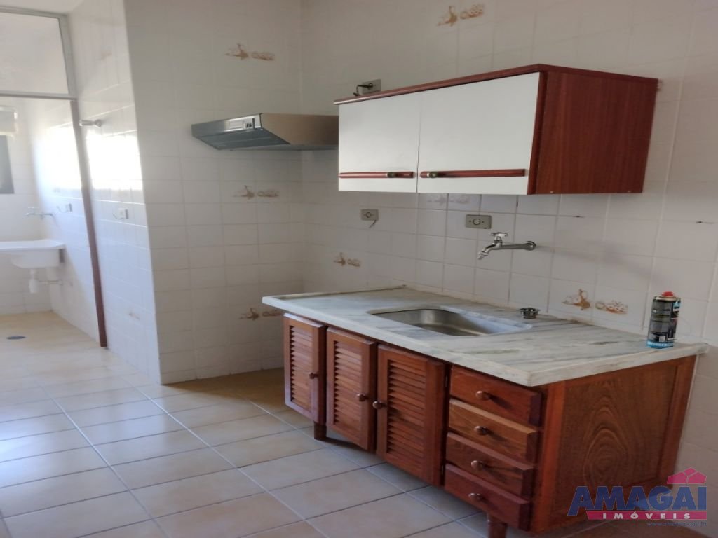 126148 - Apartamento com 2 quartos para alugar no Centro, Jacareí-SP